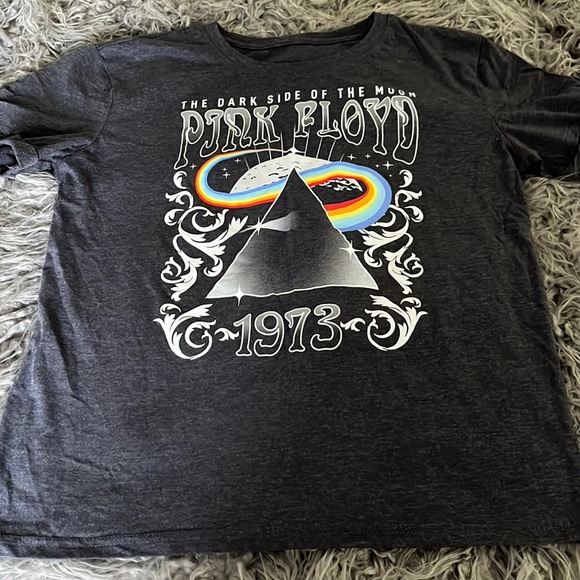 Pink Floyd | Tops | Pink Floyd Tee Xl Dark Side Of The Moon 973 Heather ...
